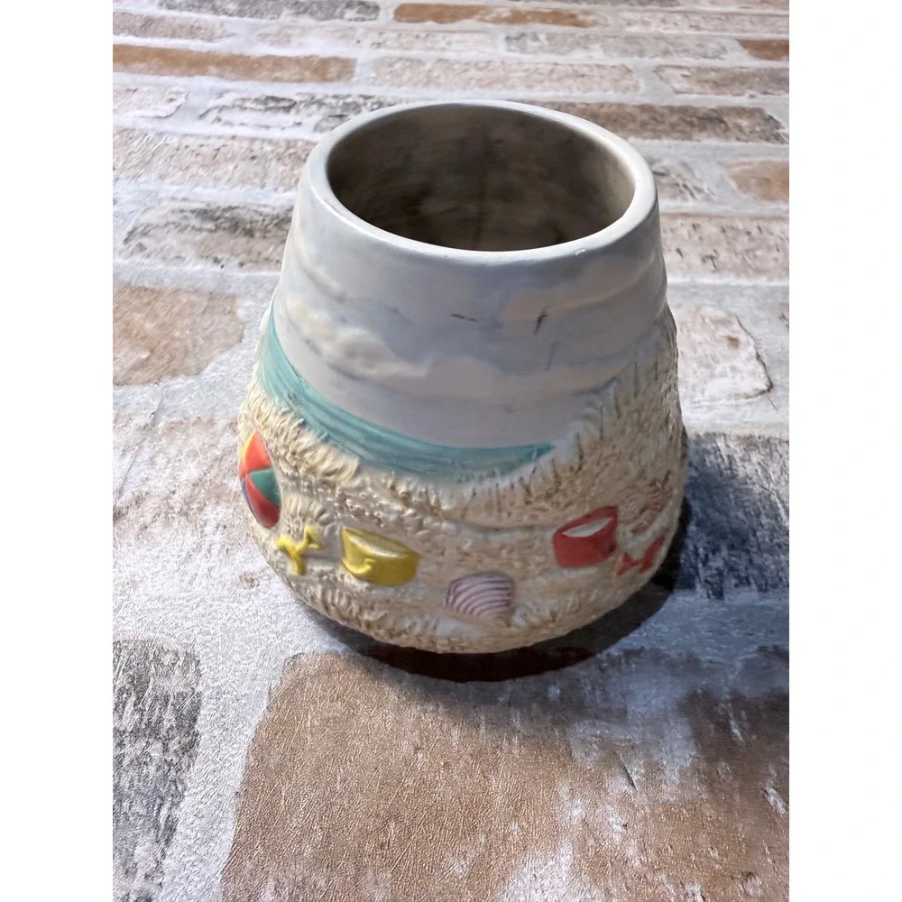 Yankee Candle | Accents | Yankee Candle Beach Scene Ceramic Jar Topper ...